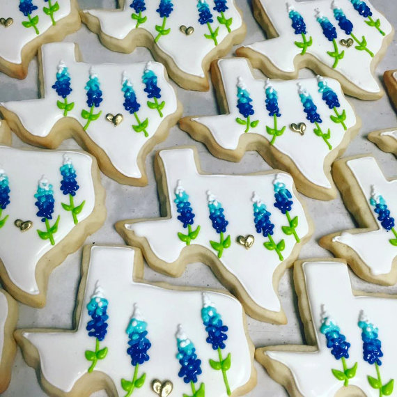 White Texas Bluebonnet Cookies - Hayley Cakes and Cookies Hayley Cakes ...
